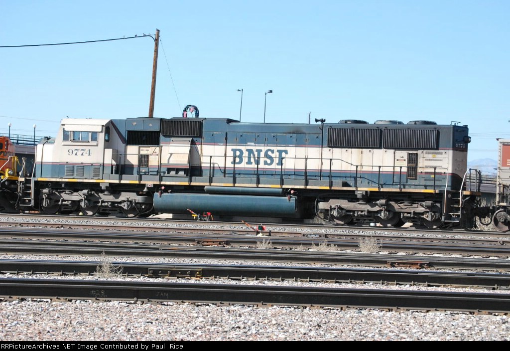 BNSF 9774